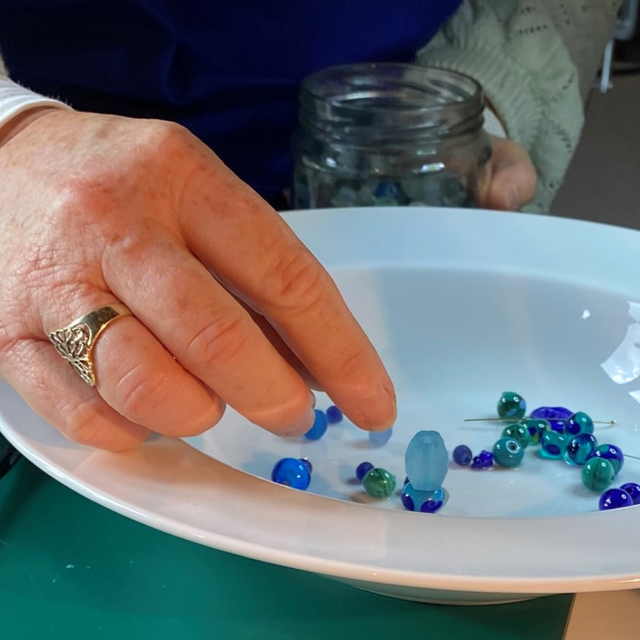 Introductory glass bead making and jewellery workshops in the Yarra ...